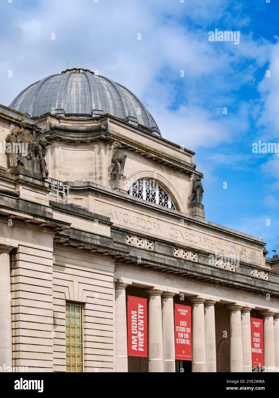 Museum cardiff hi-res stock photography and images - Alamy