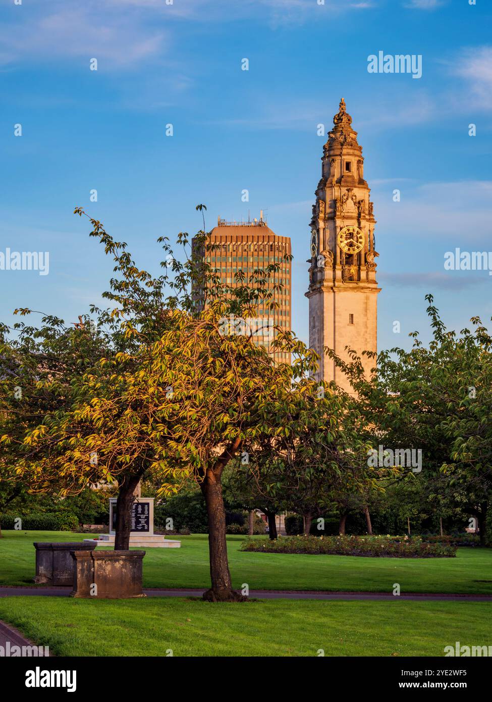 Alexandra parc hi-res stock photography and images - Alamy