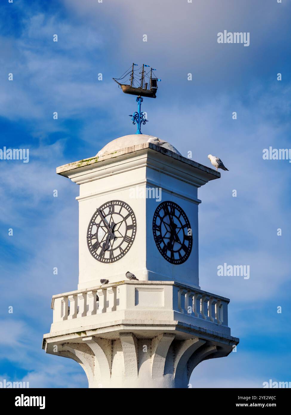 The Scott Memorial Lighthouse at Roath Park Lake, detailed view ...
