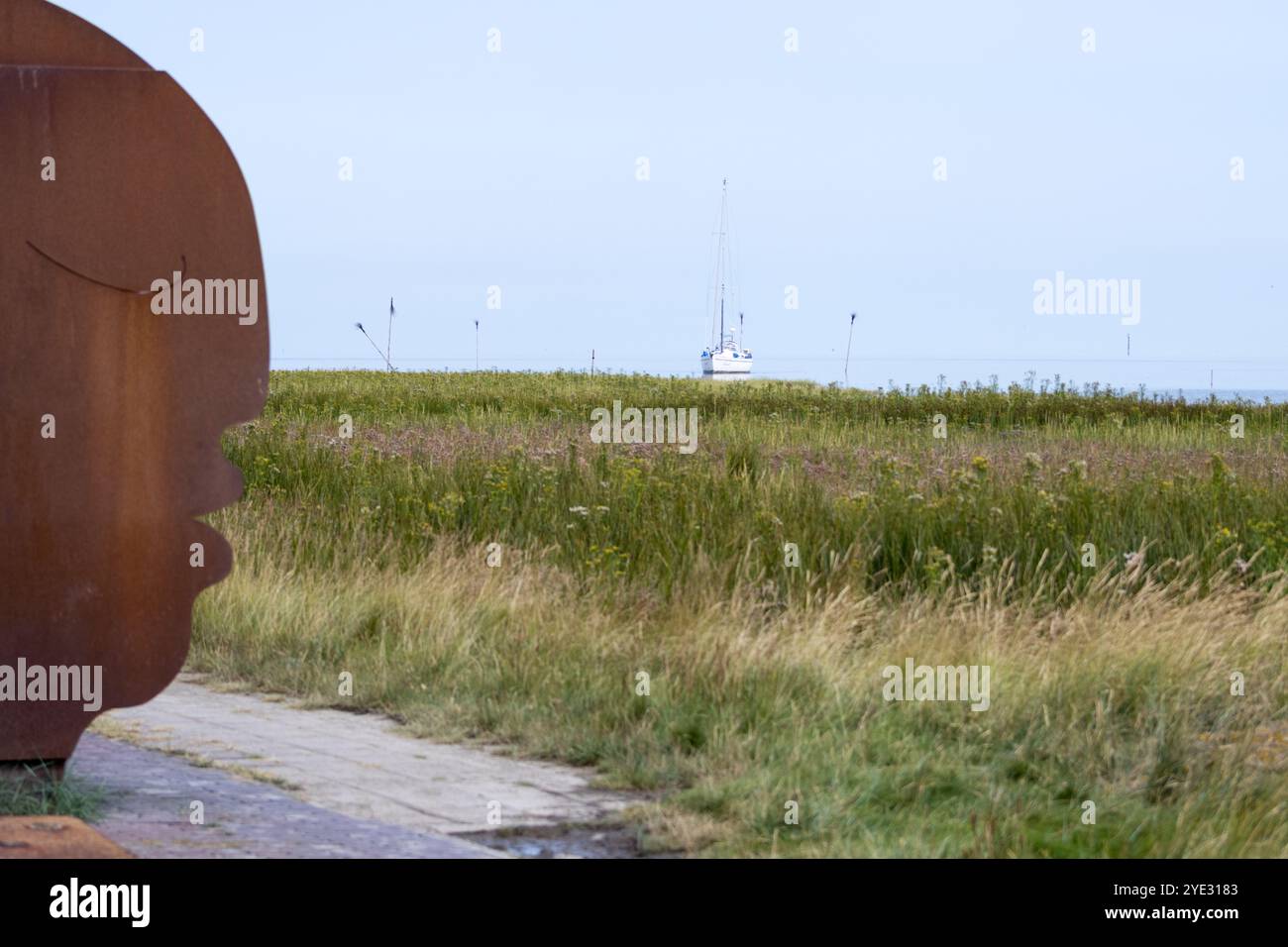 Serene coastal art hi-res stock photography and images - Alamy