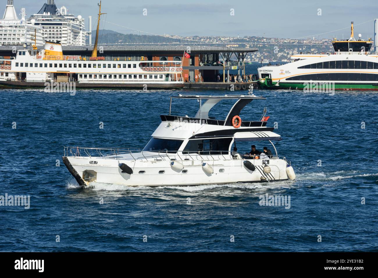 Turkey istanbul october 2024 hi-res stock photography and images - Alamy