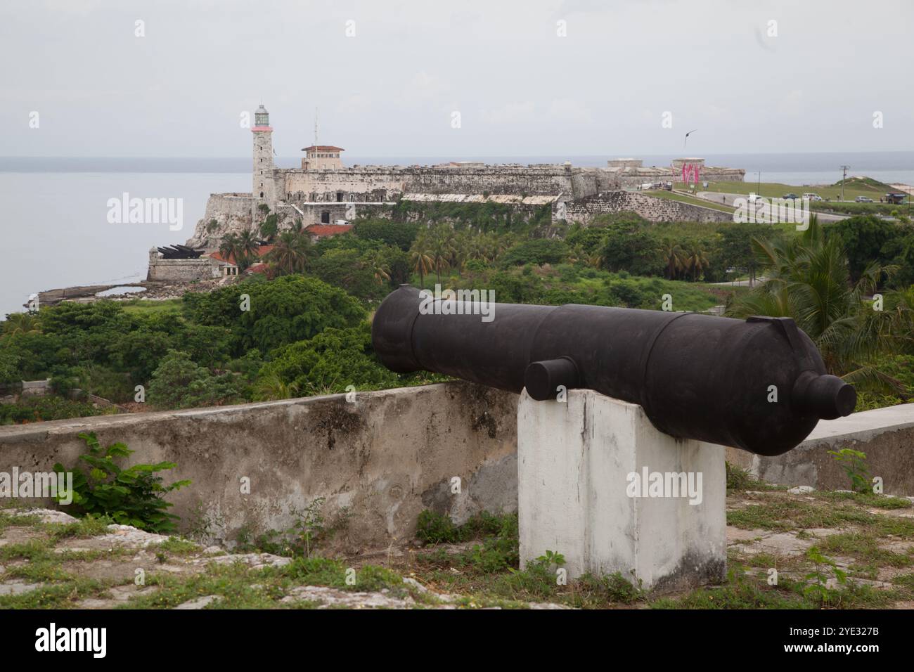 Battery of Cannons at San Carlos de La Cabana Fortress and Castillo del ...