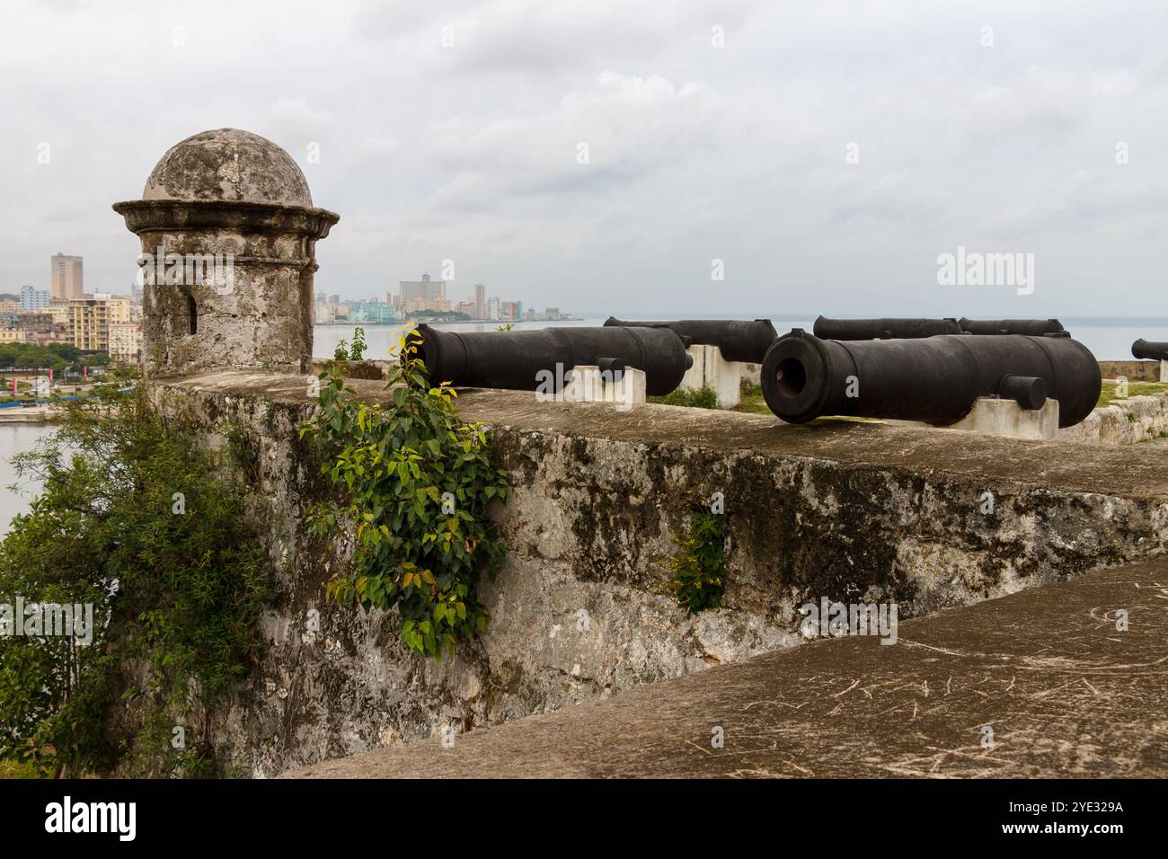 The San Carlos de La Cabana fortress turret and bronze cannons, La ...