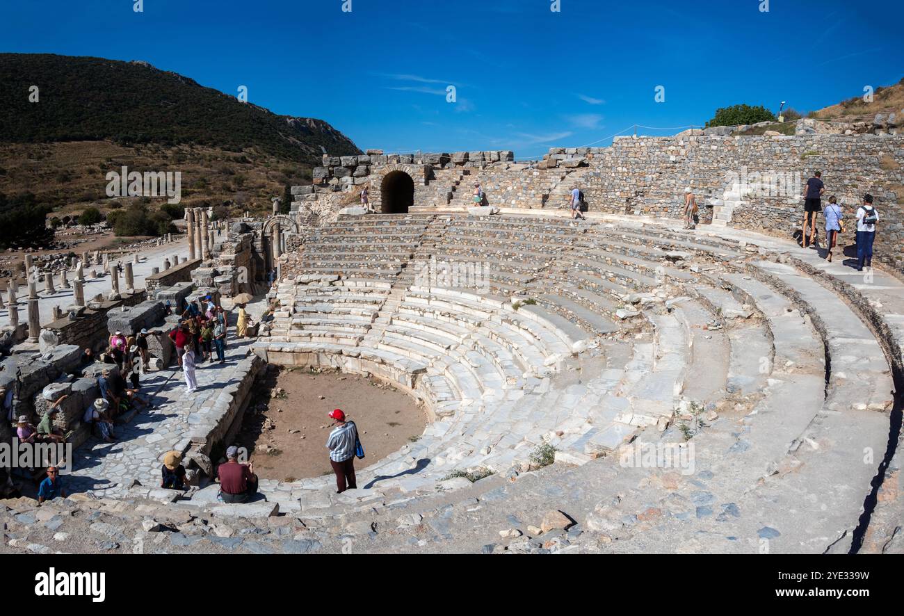 Roman chamber hi-res stock photography and images - Alamy