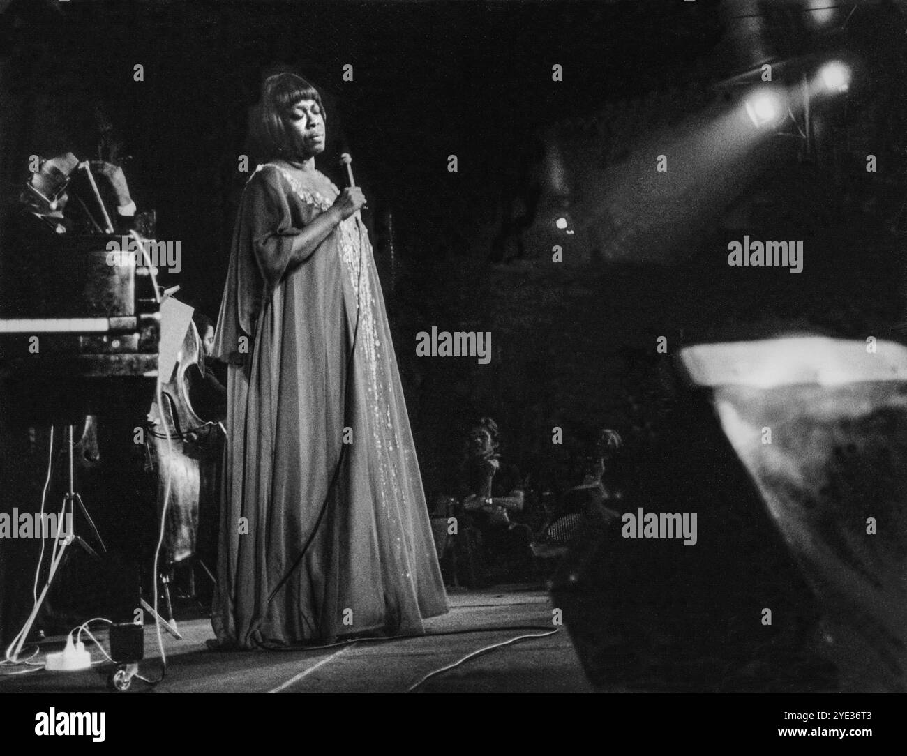 SARAH VAUGHAN jazz vocalist USA Stock Photo - Alamy