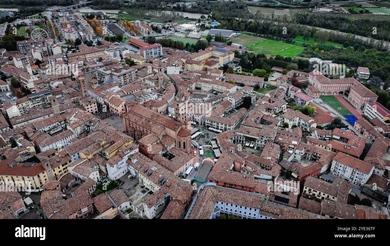 The stunning architecture and bustling atmosphere of Alba, Italy ...