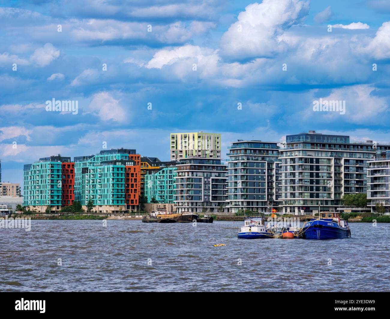 Greenwich riverfront hi-res stock photography and images - Alamy