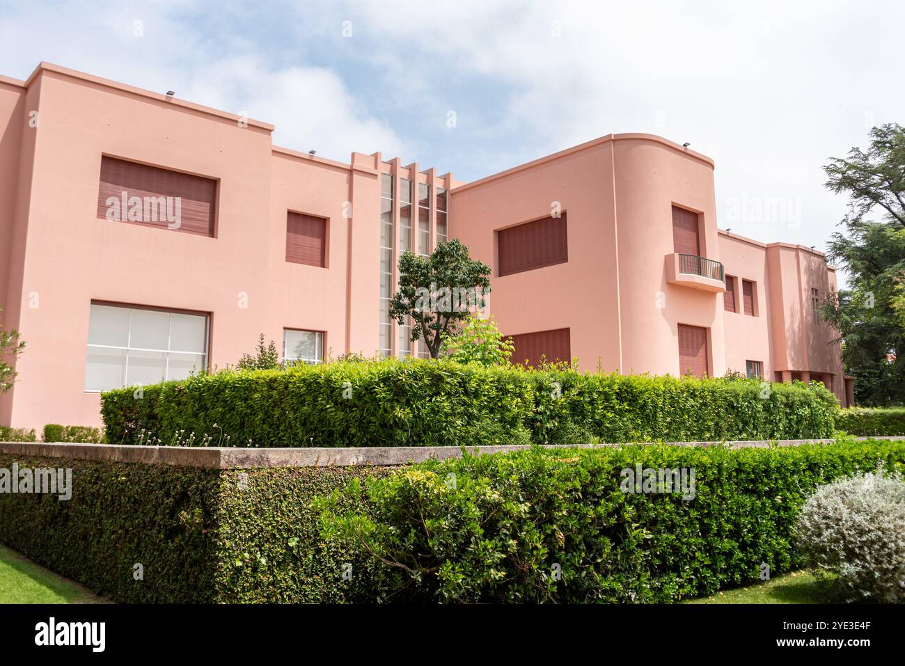 Porto, Portugal - Mai 28, 2024 - Iconic Art Deco Casa de Serralves in ...