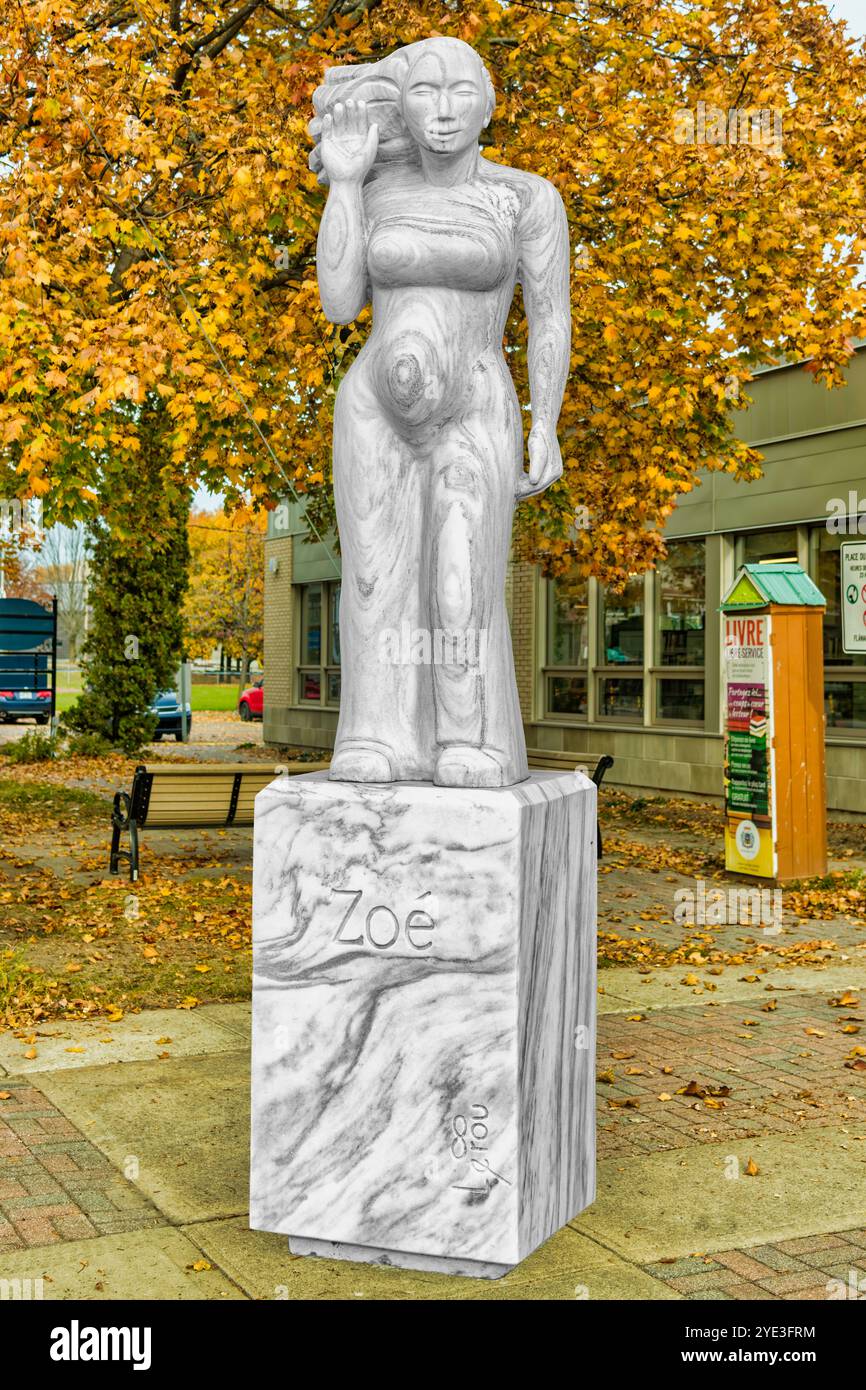 Zoe oka woman hi-res stock photography and images - Alamy