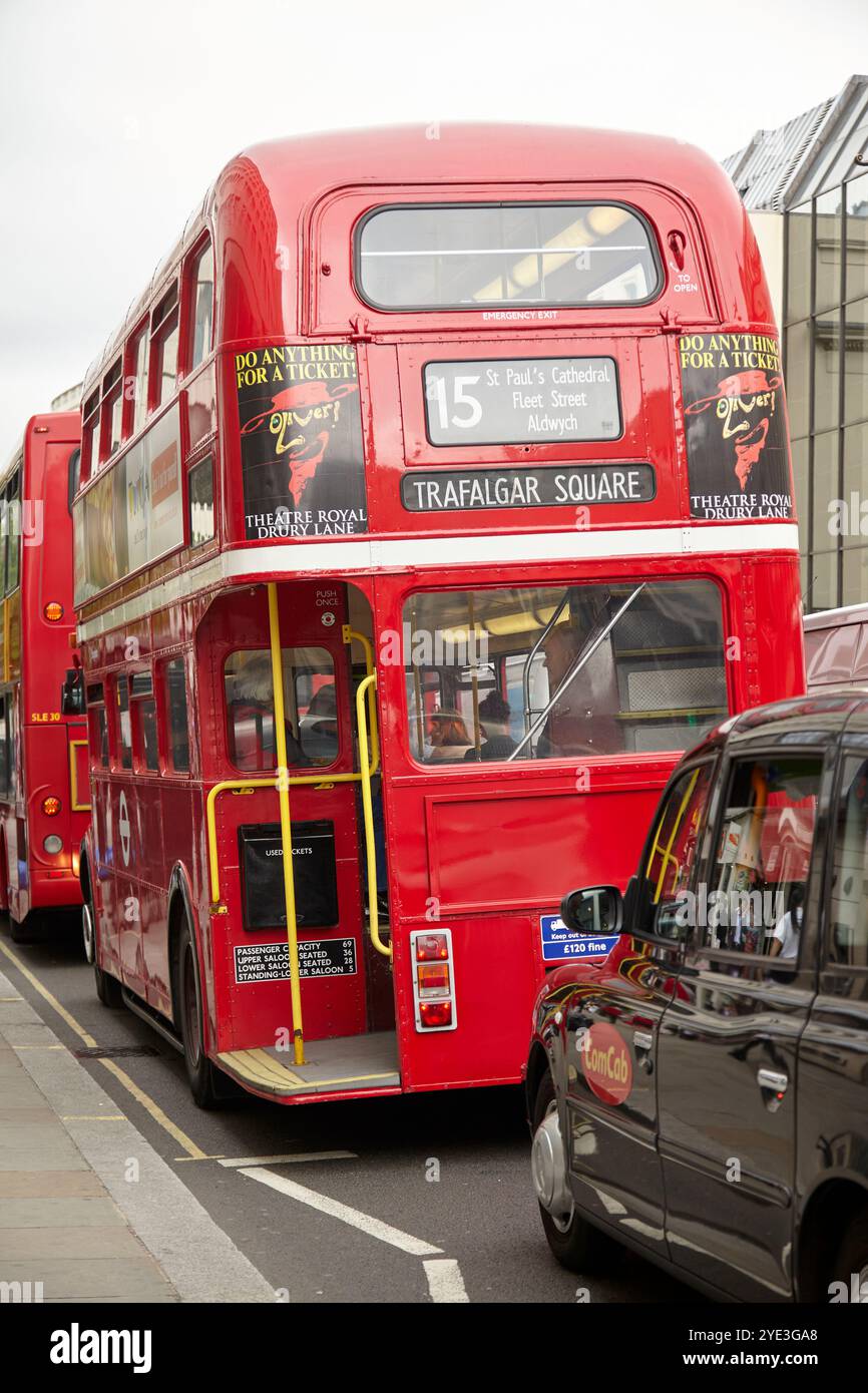 Routemaster Bus number 15, London, UK Stock Photo - Alamy