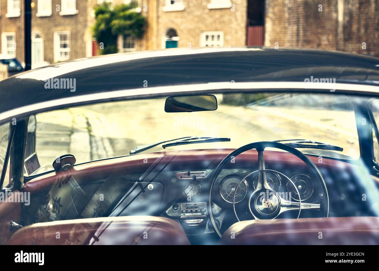 Porsche 356 interior hi-res stock photography and images - Alamy