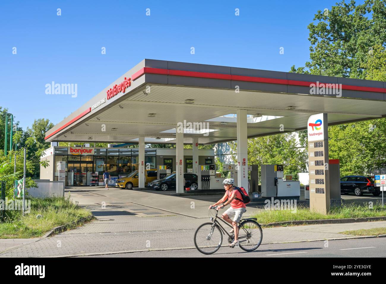 Total Energies Tankstelle, Großbeerenstraße, Babelsberg, Potsdam ...