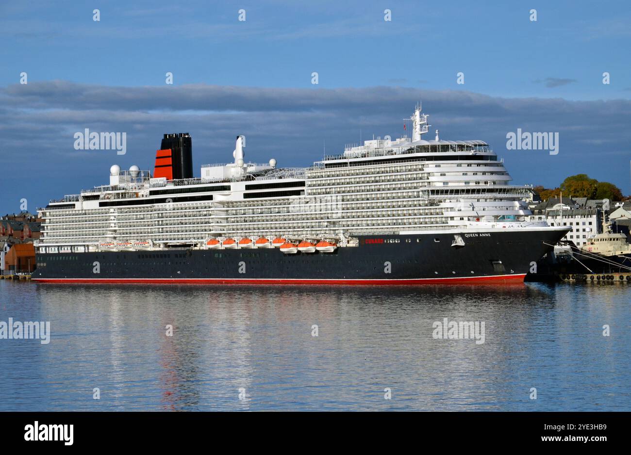Cunard cruise liner Queen Anne at dock at the cruise port in the ...