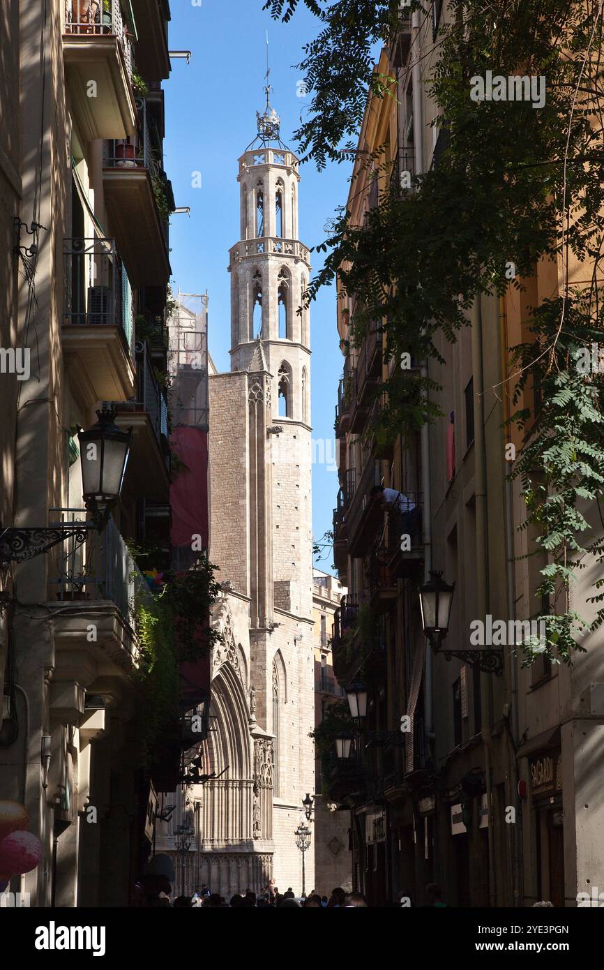 Basilica of Santa Maria del Mar - Barcelona - Spain Stock Photo - Alamy