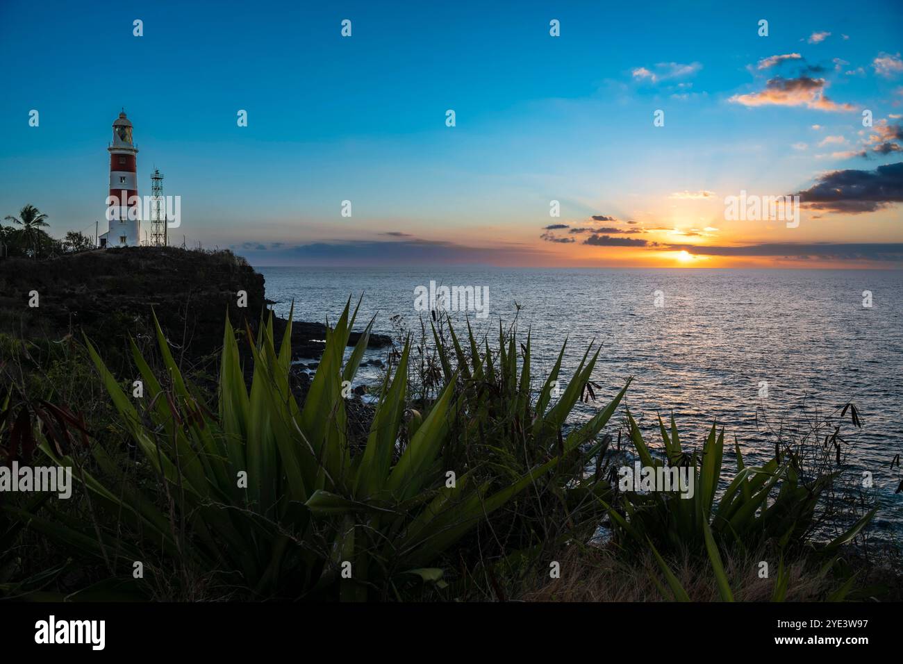 Indischer turm hi-res stock photography and images - Alamy