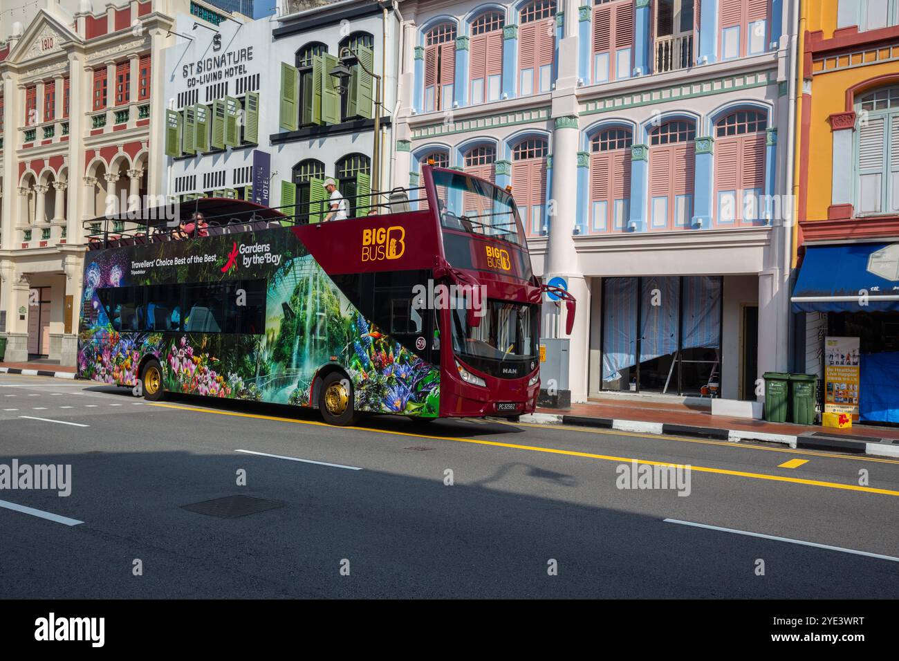 Big Bus service shuttle tourists around the designated route to explore ...