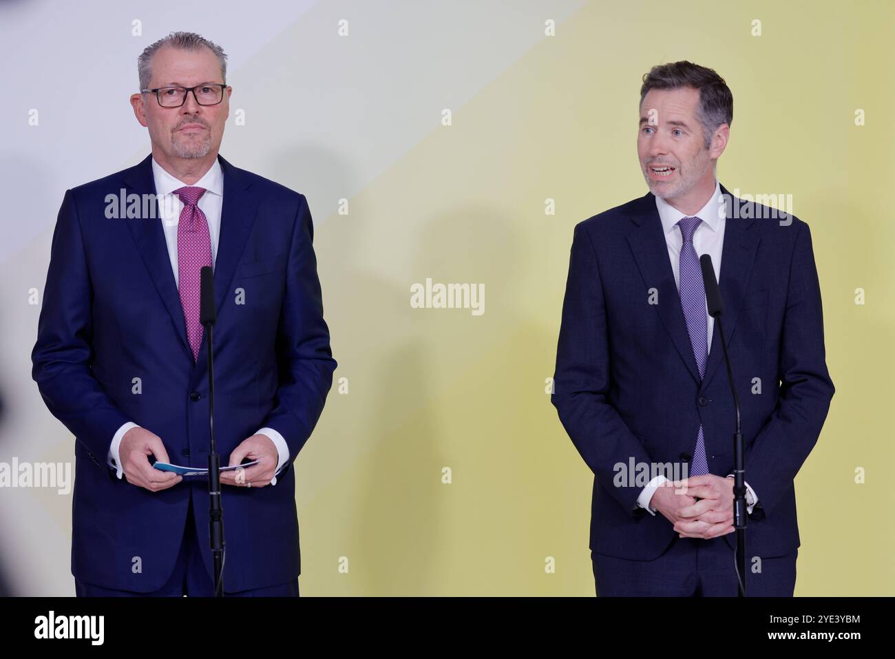 Dr rainer dulger hi-res stock photography and images - Alamy
