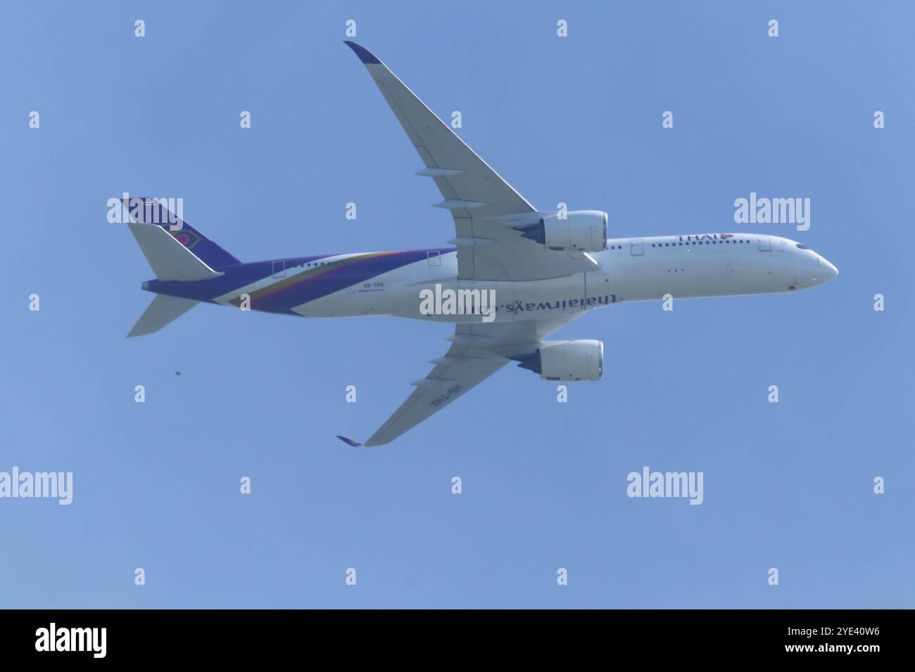 Hs thx hi-res stock photography and images - Alamy