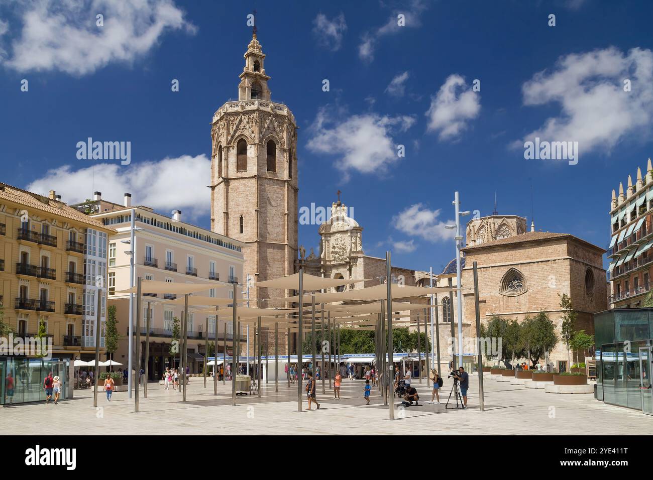 Valencia iconic cathedral hi-res stock photography and images - Alamy