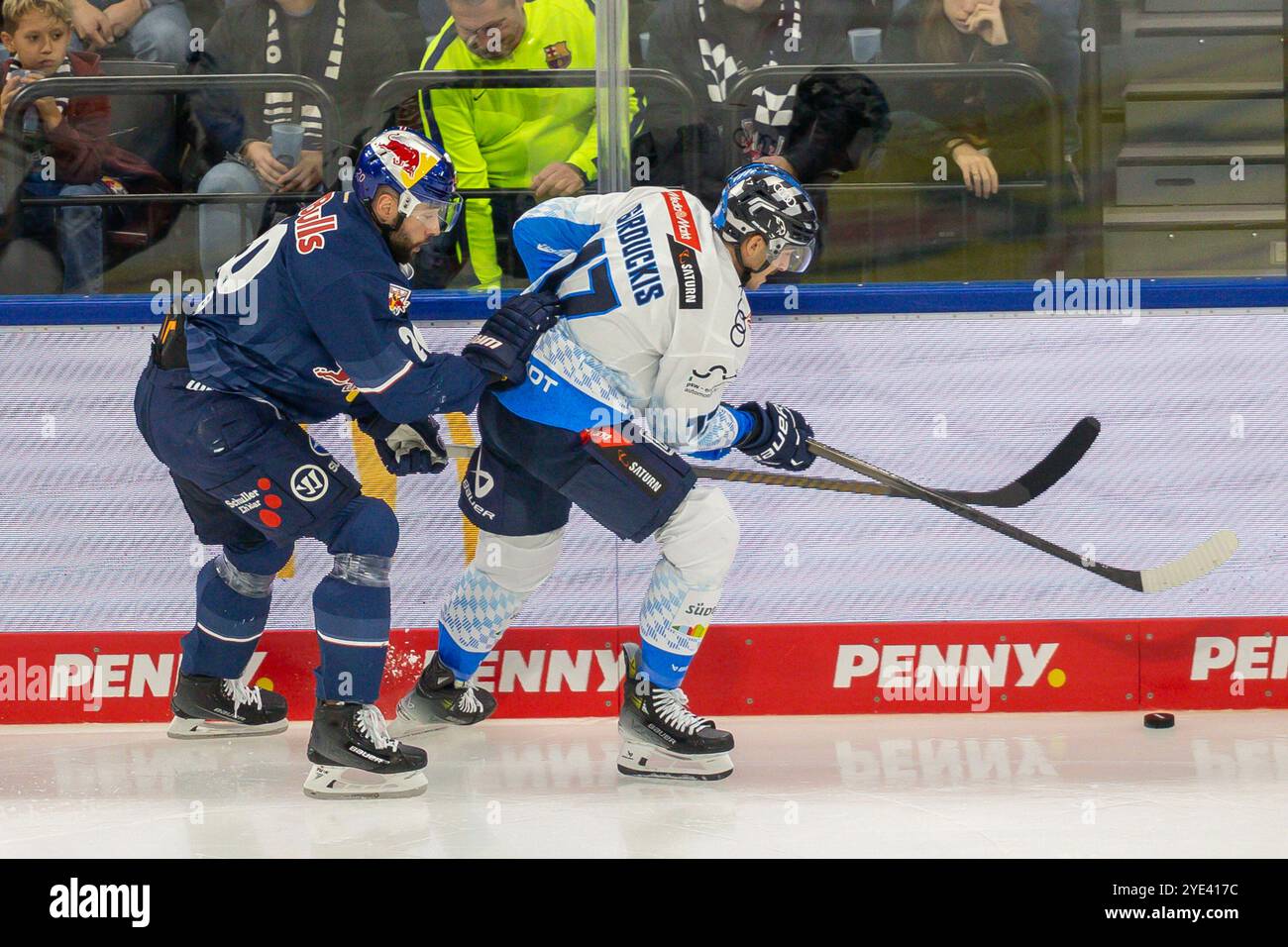 München, Deutschland 27. Oktober 2024: Penny DEL - 2024/2025 - Sp.13 ...