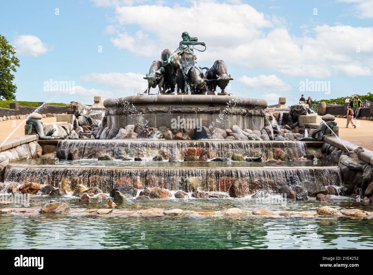 General view of the Gefion Fountain in Copenhagen, Denmark, with a ...