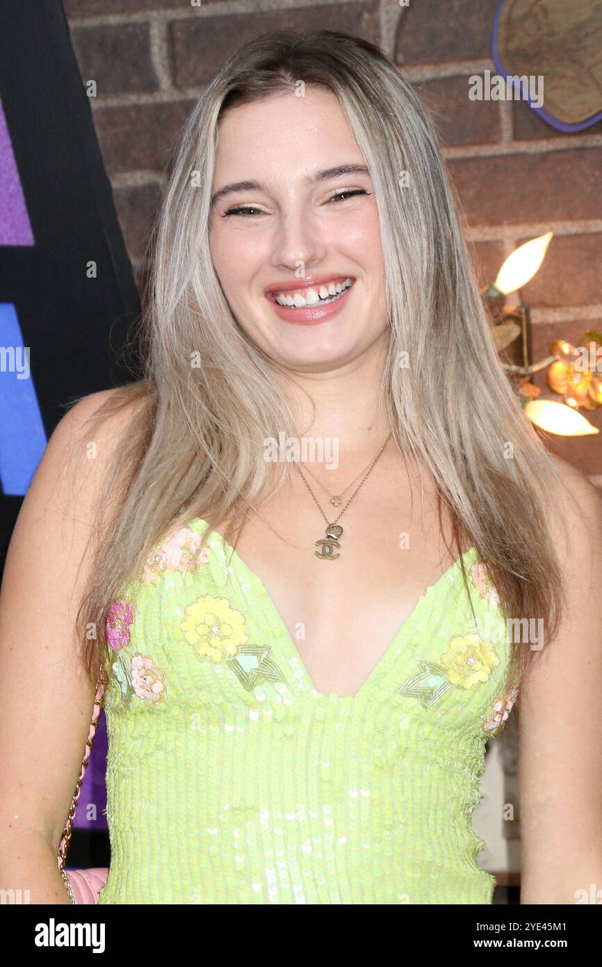 Cosette rinab hi-res stock photography and images - Alamy