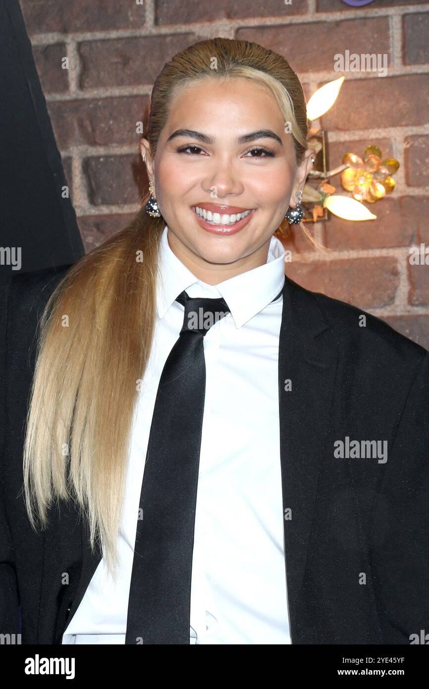 Ca. 28th Oct, 2024. Hayley Kiyoko at arrivals for WIZARDS BEYOND ...