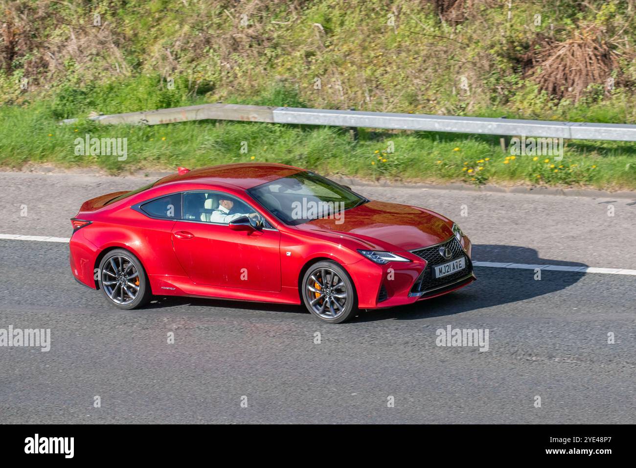 Lexus rc 300h luxury cvt cars hi-res stock photography and images - Alamy