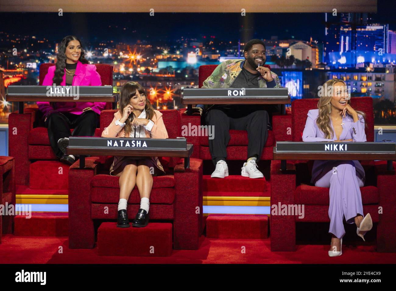 ARE YOU SMARTER THAN A CELEBRITY?, from left: celebrity guests Lilly ...
