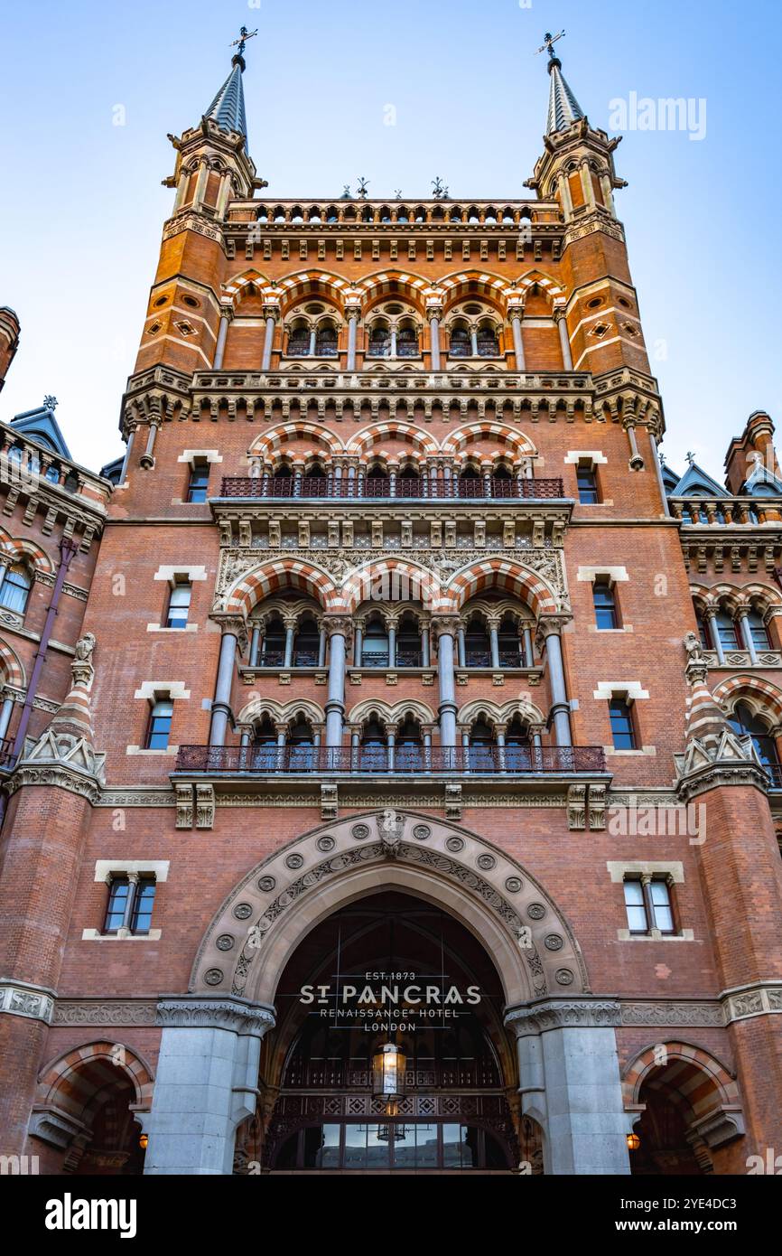 Exterior of St. Pancras Renaissance Hotel in London Stock Photo - Alamy