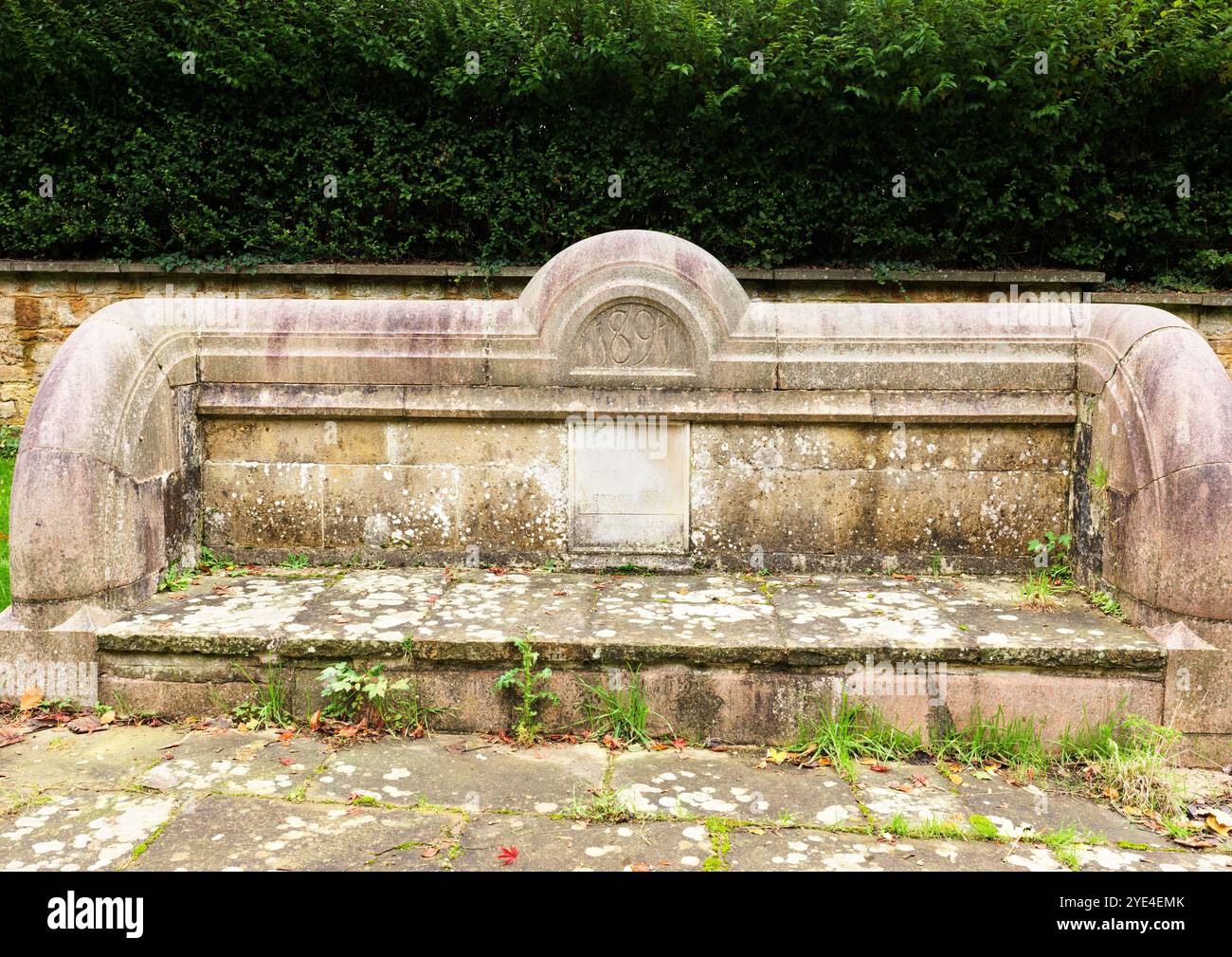 Well repaired hi-res stock photography and images - Alamy