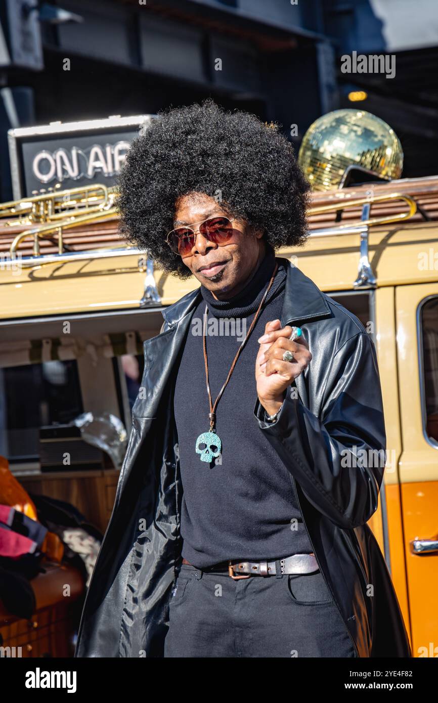Seventies style disco dancing at the Classic Car Boot Sale, Granary ...