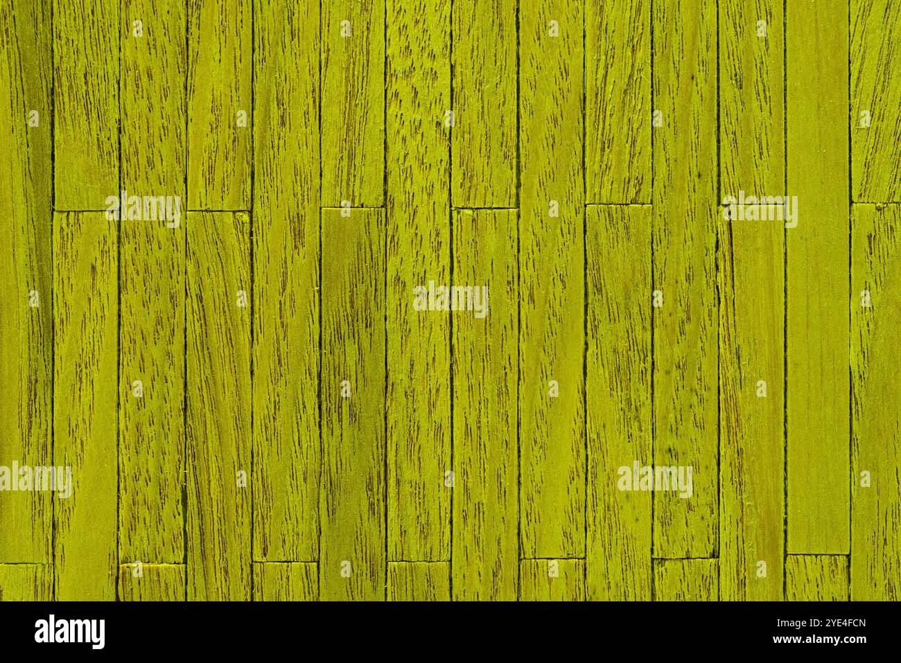Tabla de madera con fondo verde hi-res stock photography and images - Alamy