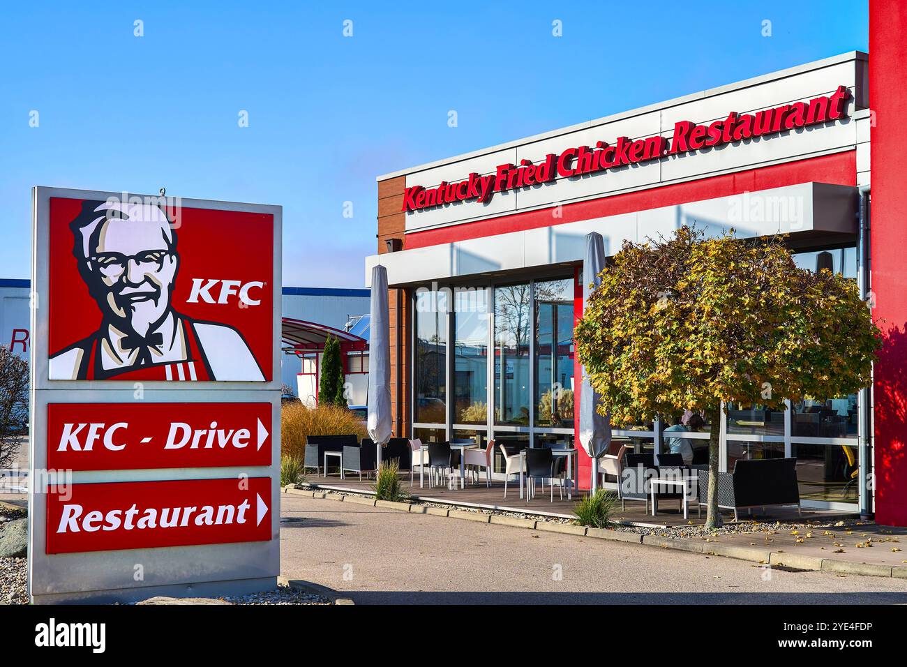 Kfc banner hi-res stock photography and images - Alamy
