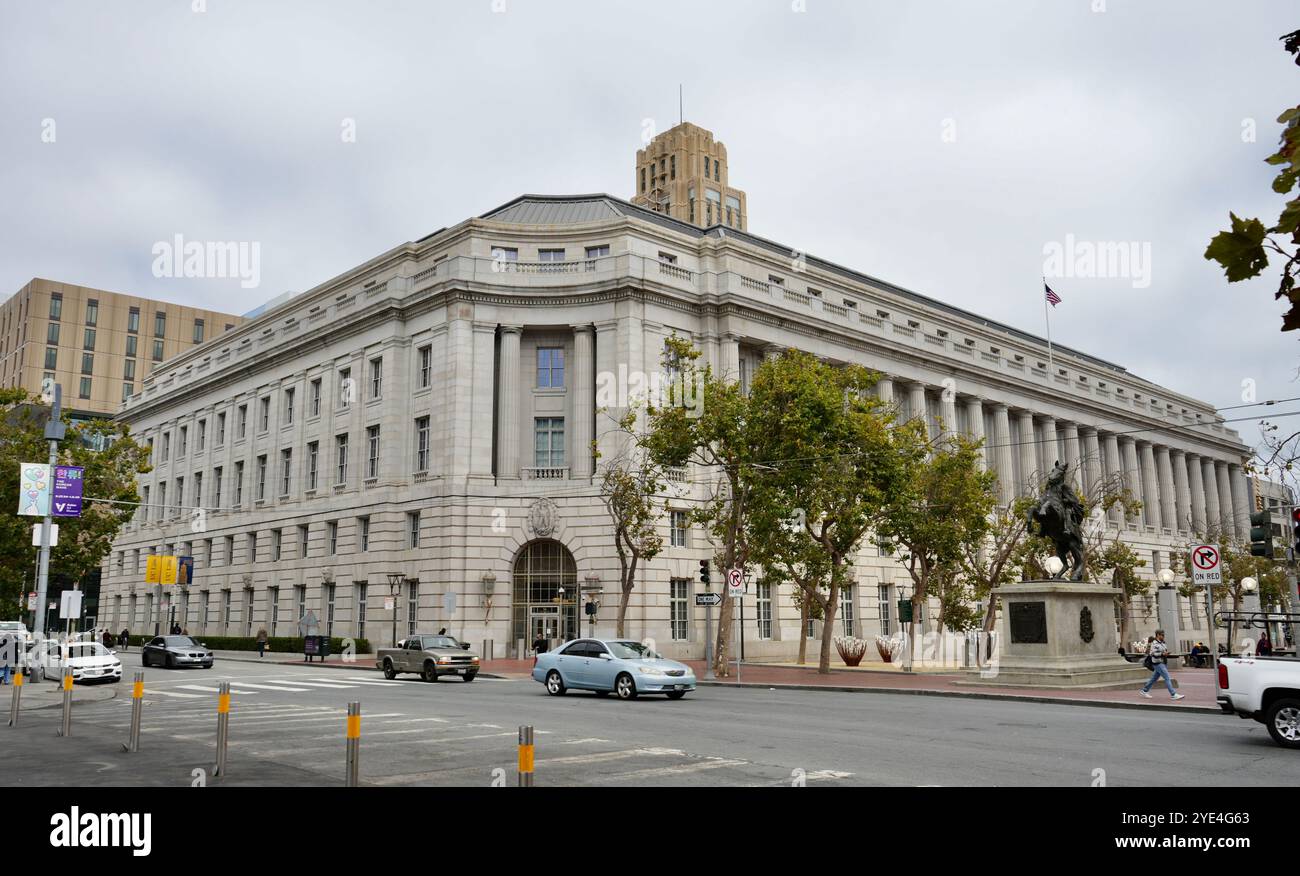 Building united nations office hi-res stock photography and images - Alamy