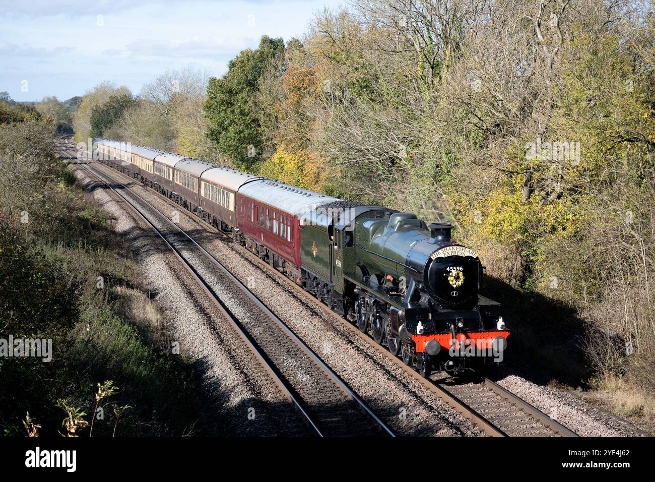 LMS Jubilee Class locomotive No. 45596 "Bahamas" pulling The ...