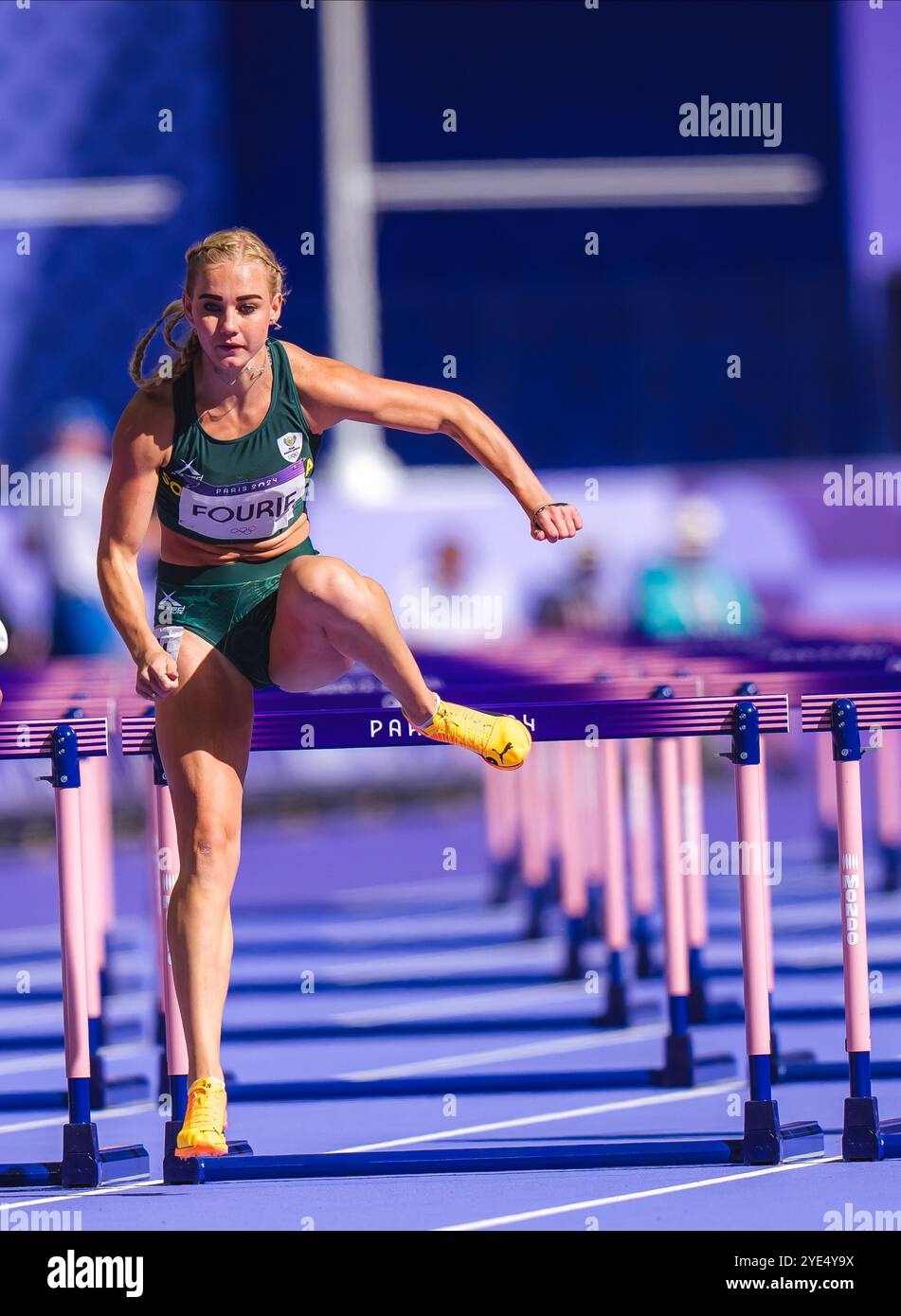Marione Fourie participating in the 100 meters hurdles at the Paris ...