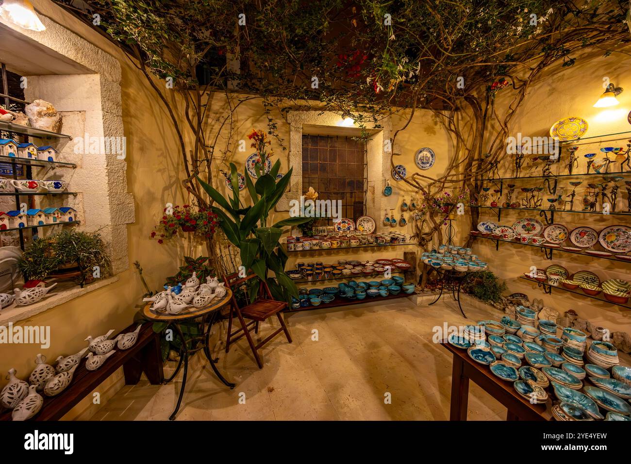 Greek ceramics shop on Crete Stock Photo - Alamy