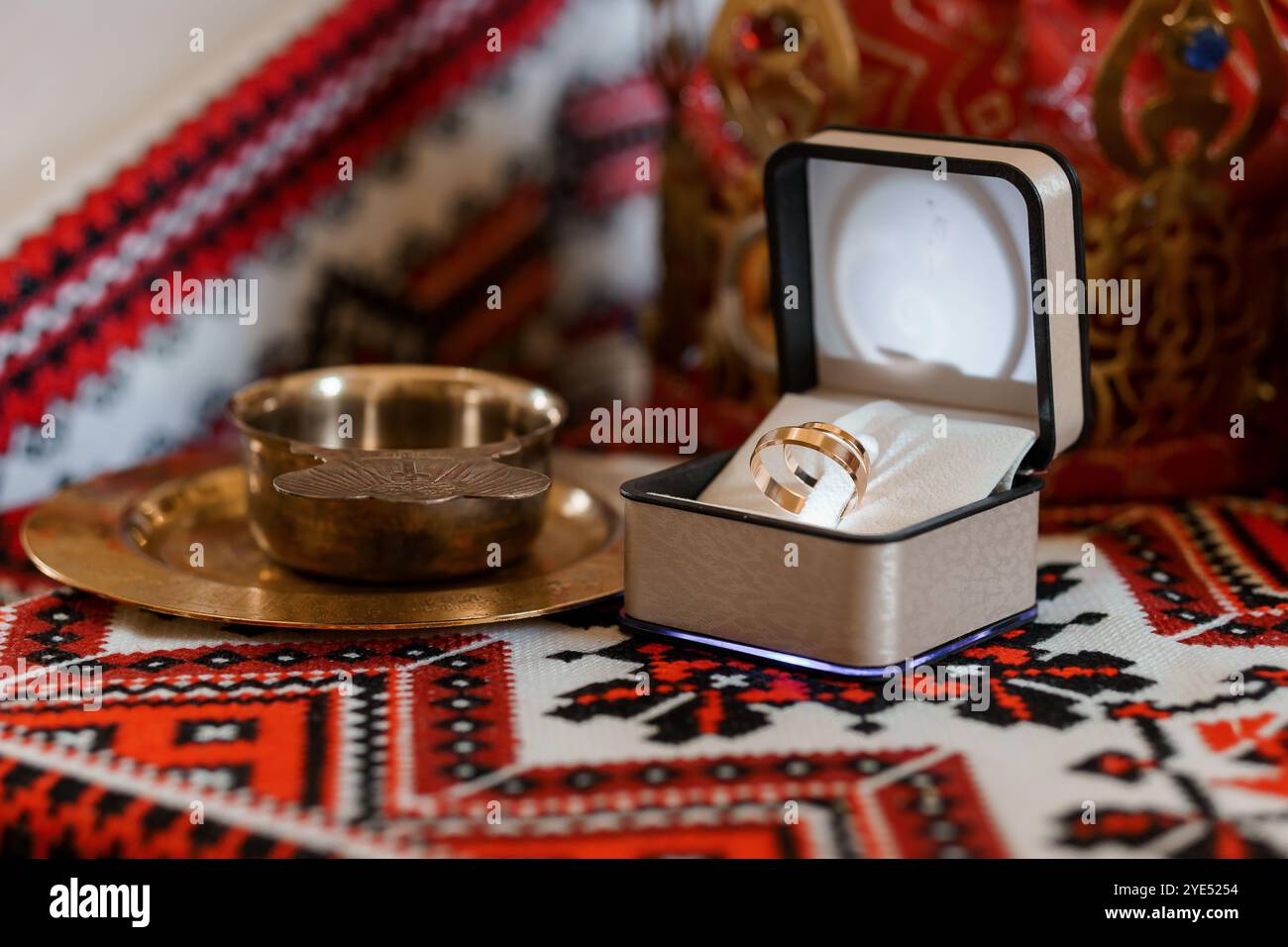 Exquisite Gold Ring in Elegant Box on Traditional Textile Background ...