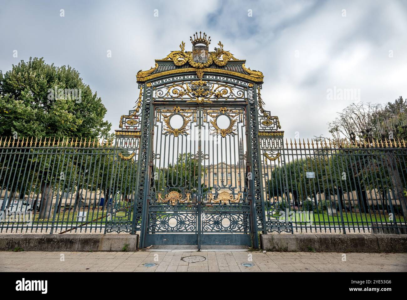 Bordeaux, October 23rd 2024: Gates at the entrance to the gardens of ...