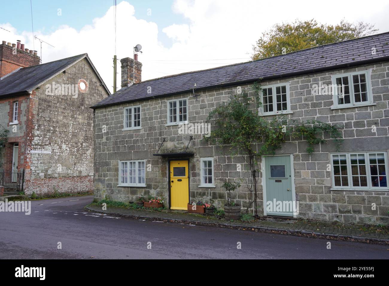 Shaftesbury England 17 October 2024 - Traditional stone cottage houses ...