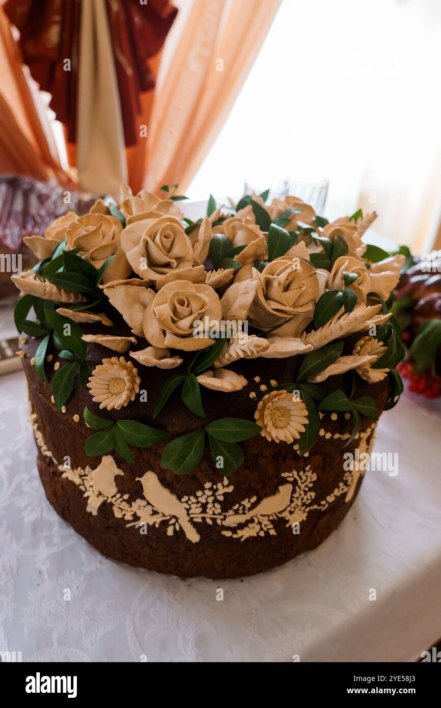 Elegant Floral Cake with Intricate Decorations Stock Photo - Alamy
