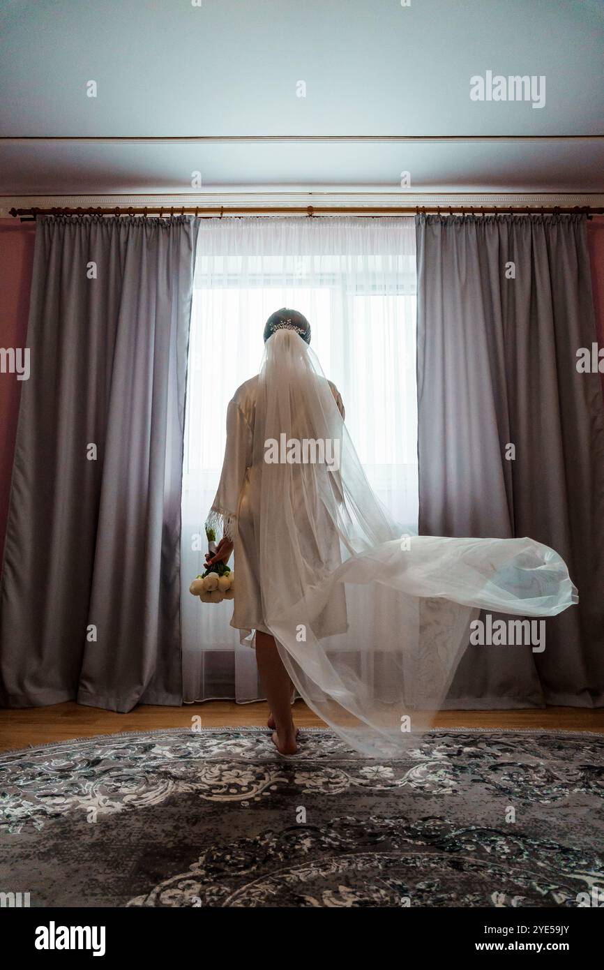 Serene indoor setting hi-res stock photography and images - Alamy