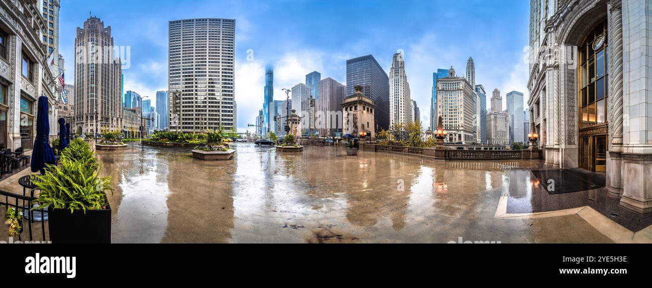 Rainy historic street and cityscape of Chicago, famous landmarks view ...