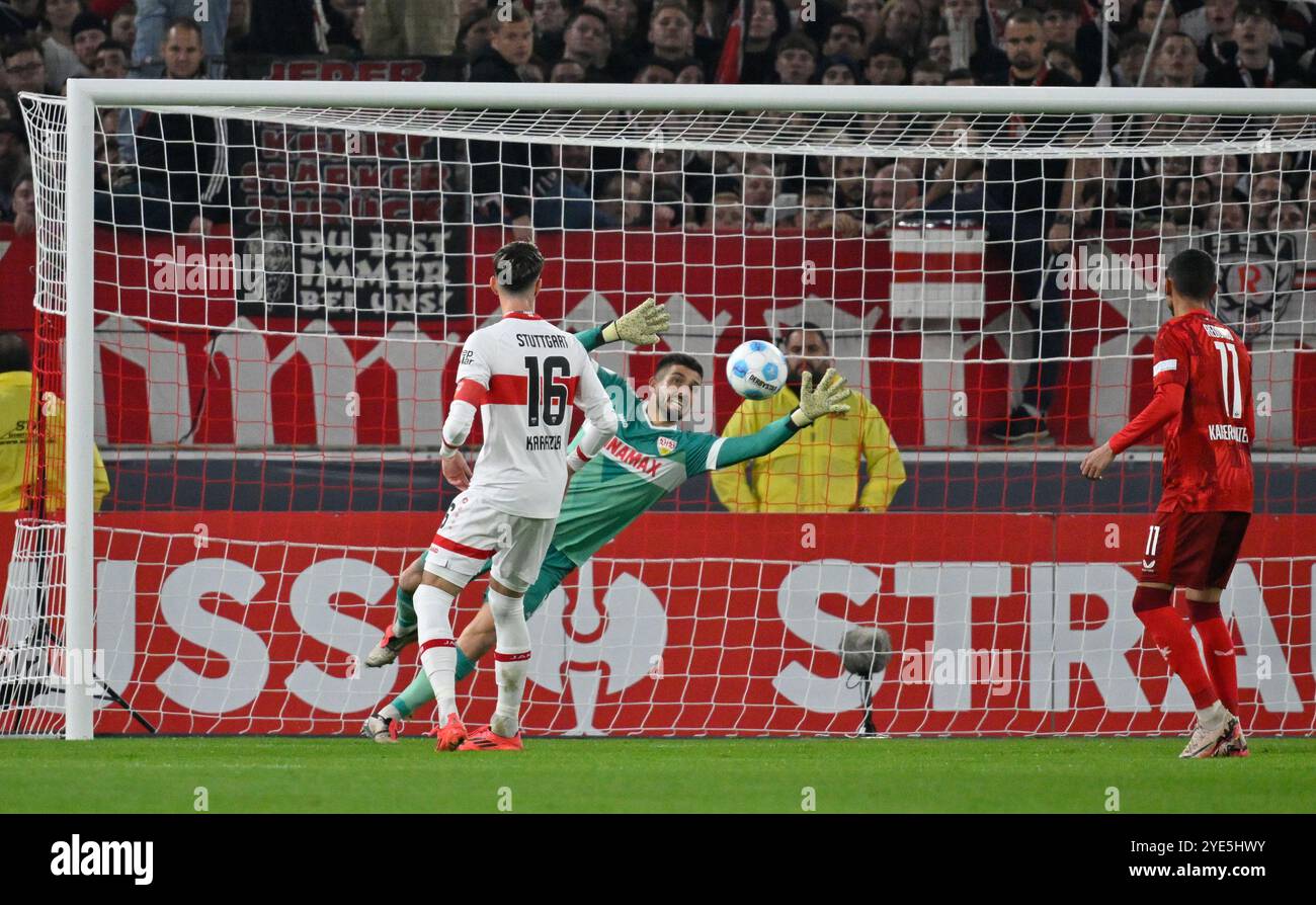 Parade Glanzparade Torwart Fabian Bredlow VfB Stuttgart (01) Strafraumszene, Torraumszene VfB ...