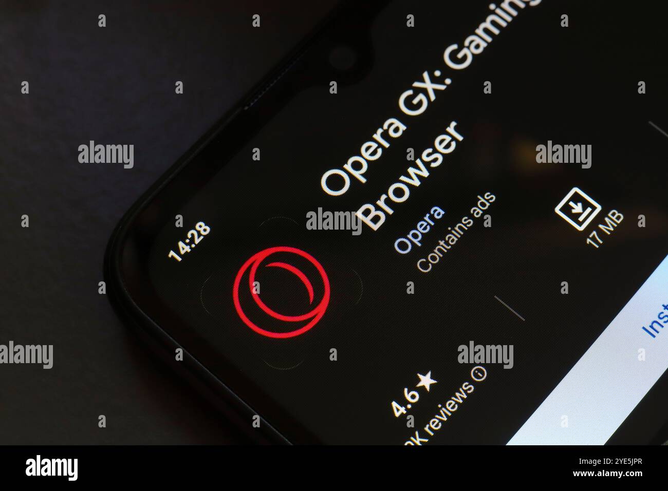 Opera gx browser hi-res stock photography and images - Alamy