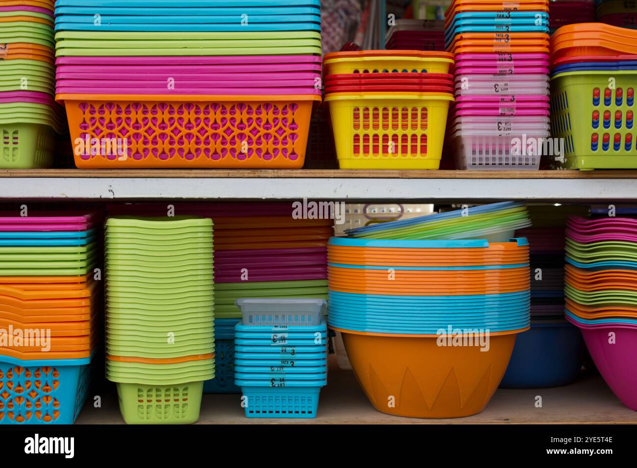 Plastic baskets hi-res stock photography and images - Alamy