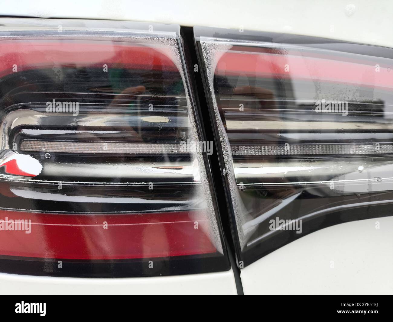 Rucklichtabdeckung hi-res stock photography and images - Alamy