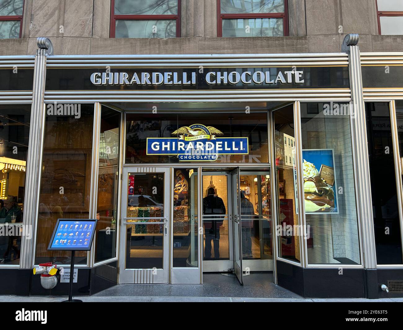 Ghirardelli Chocolate Shop, building exterior, Empire State Building ...