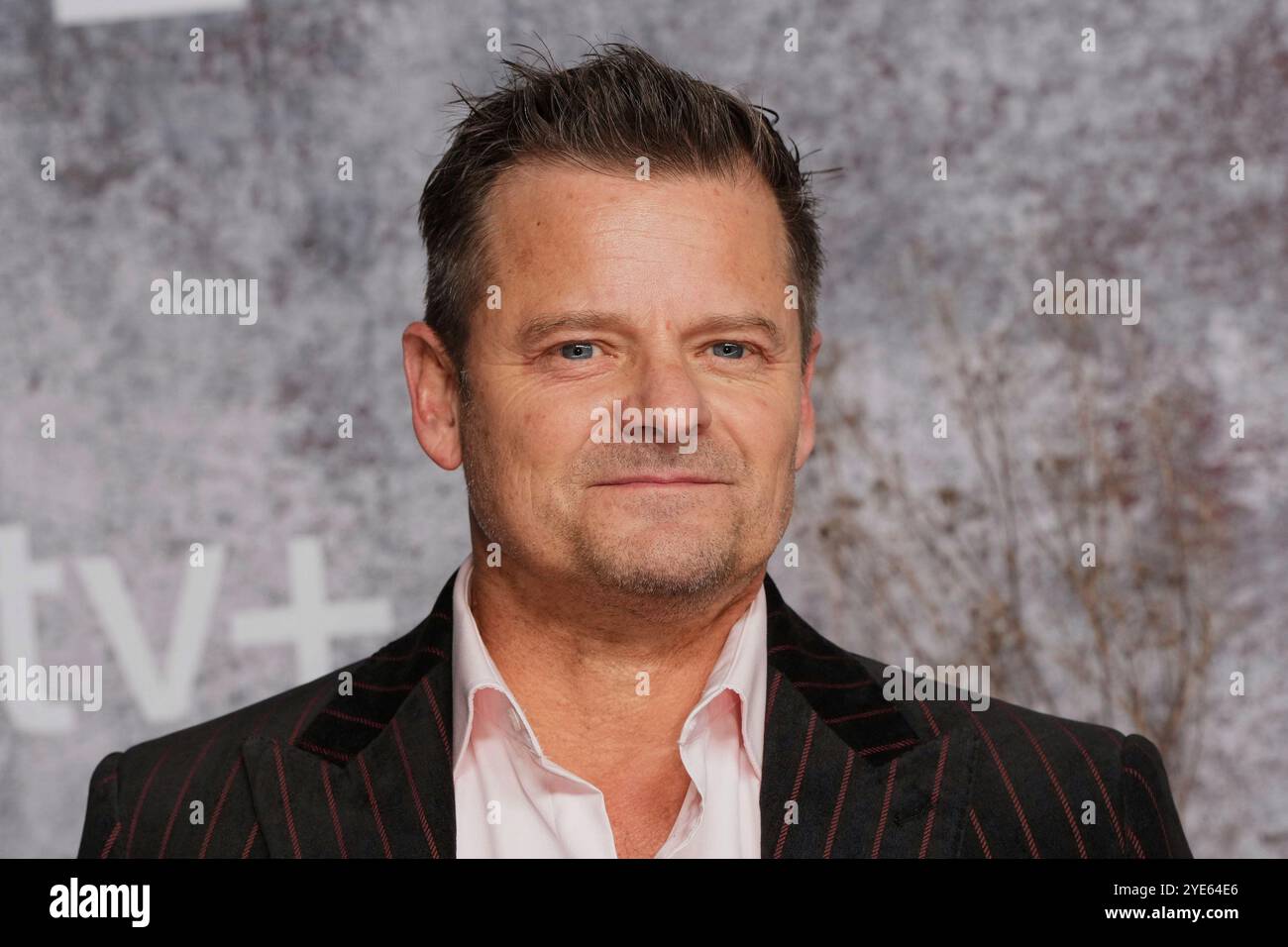 Steve Zahn poses for photographers upon arrival at the premiere of ...